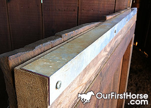 Stall door protection concept – improved – Our First Horse
